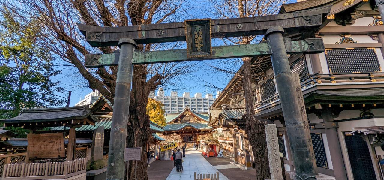 Yushima Tenjin Shrine | Tokyo Cheapo