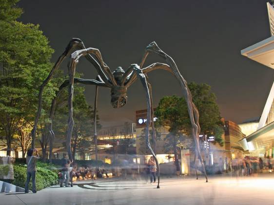 Maman Spider Sculpture, Roppongi Hills | Tokyo Cheapo