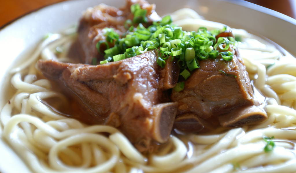 A Guide to Okinawan Food: Which to Try and How to Eat It | Japan Cheapo