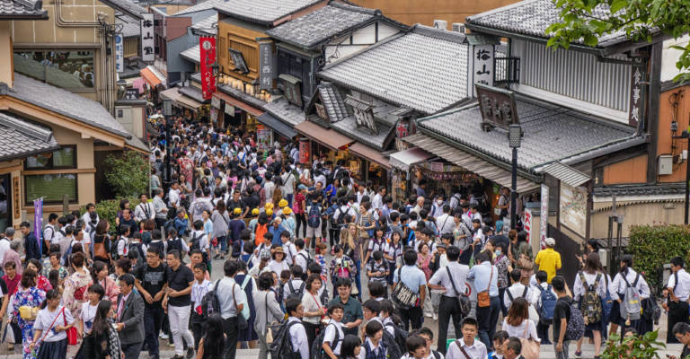 A Guide to Surviving Golden Week in Kyoto | Japan Cheapo