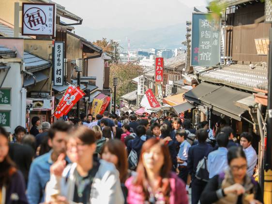 A Guide to Surviving Golden Week in Kyoto | Japan Cheapo