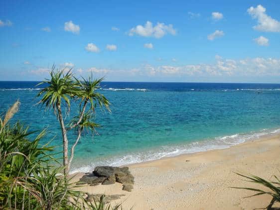 Amazing Okinawa Beaches to Hit This Summer, With and Without Crowds ...