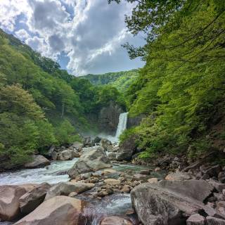 Naena Falls | Japan Cheapo