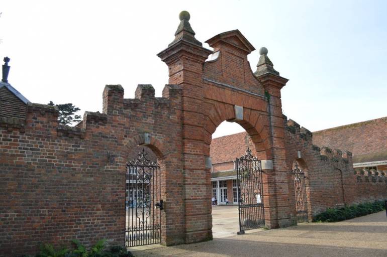 Exploring Hidden London: A Trip to Forty Hall | London Cheapo