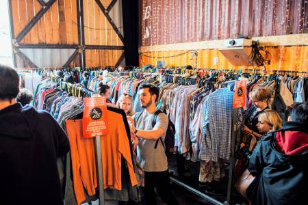 London Kilo Sales: The Ultimate Guide to Vintage Clothing By Weight ...