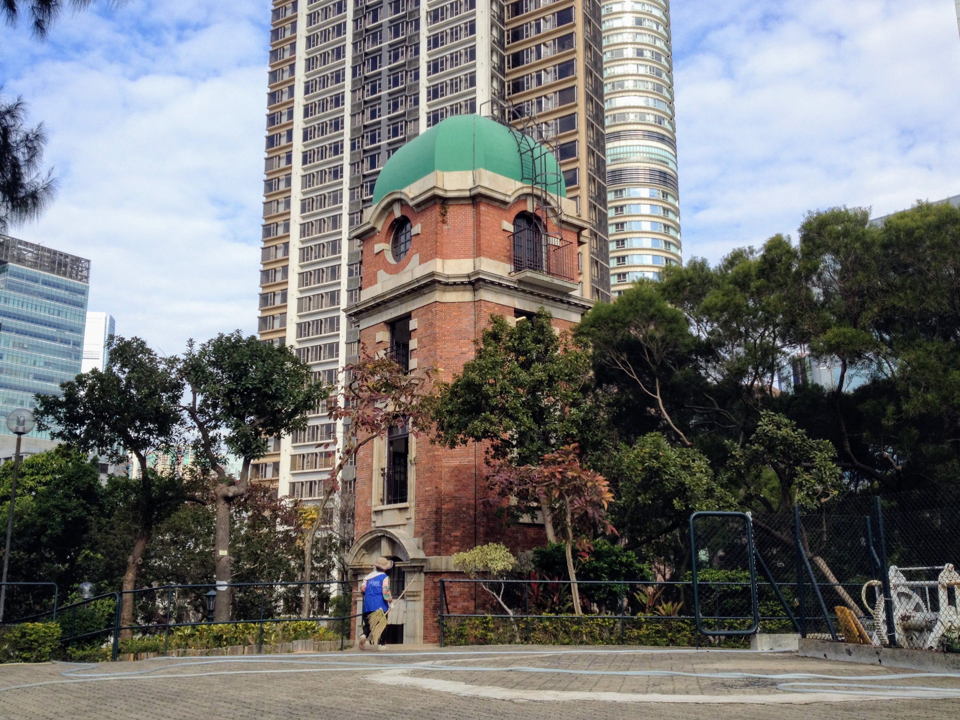 Signal Hill | Hong Kong Cheapo